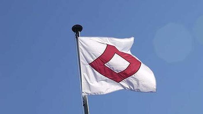 Les débuts du Cristal-Rouge sur la scène internationale