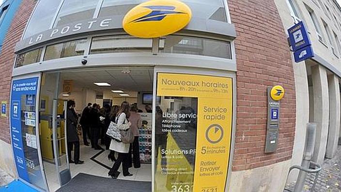 La Poste face au casse-tête des files d'attente
