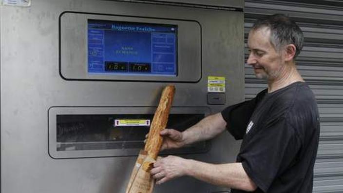 Un distributeur automatique de pain frais installé à Paris