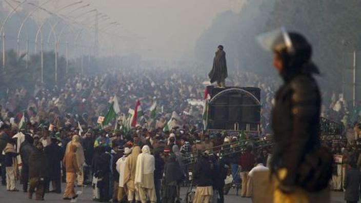 Pakistan : un cheikh lance sa révolution pacifique