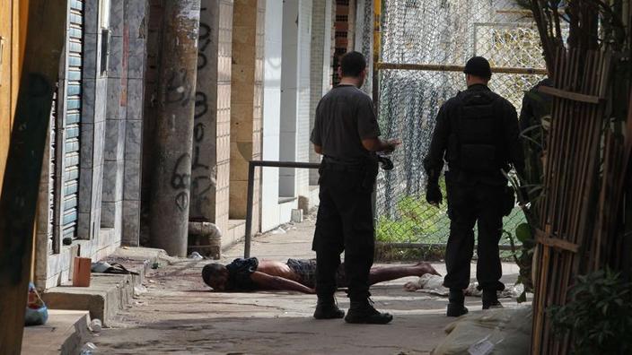 Brésil : la contestation gagne les favelas après la mort de huit civils