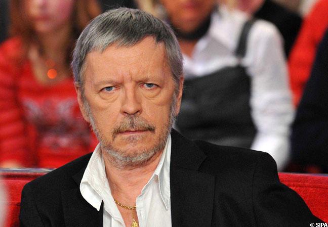 Renaud: son frère accuse Romane Serda