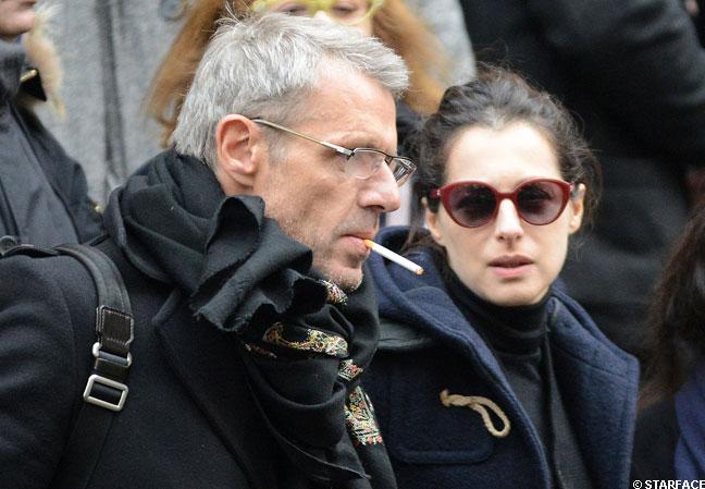 Photos:Nathalie Baye, Carla Bruni, Catherine Deneuve saluent la mémoire ... Photos:Nathalie Baye, Carla Bruni, Catherine Deneuve saluent la mémoire ...