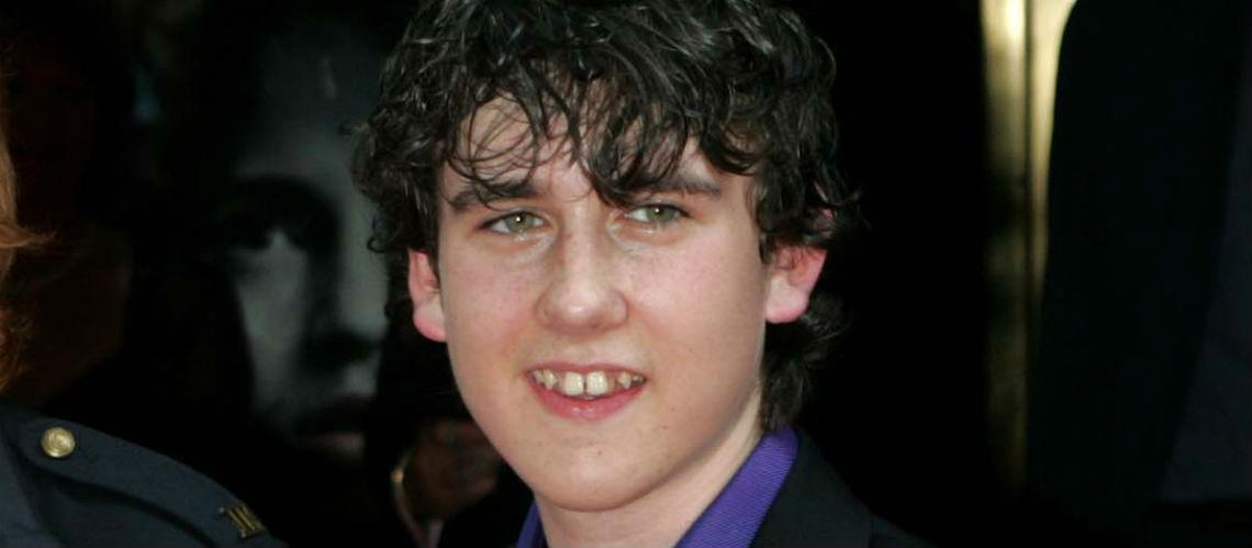 PHOTOS – Harry Potter : Matthew Lewis (Neville Londubat) de super moche à super canon