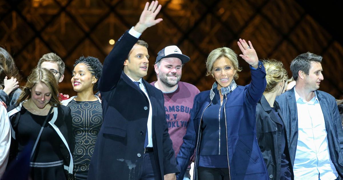 Emmanuel Macron et sa petite-fille Emma