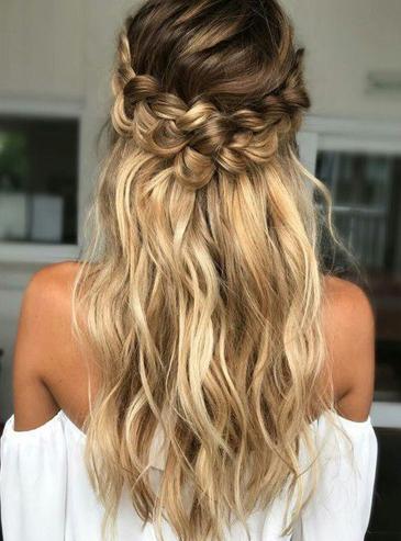 Les tendances coiffure de la rentrée repérées sur Pinterest
