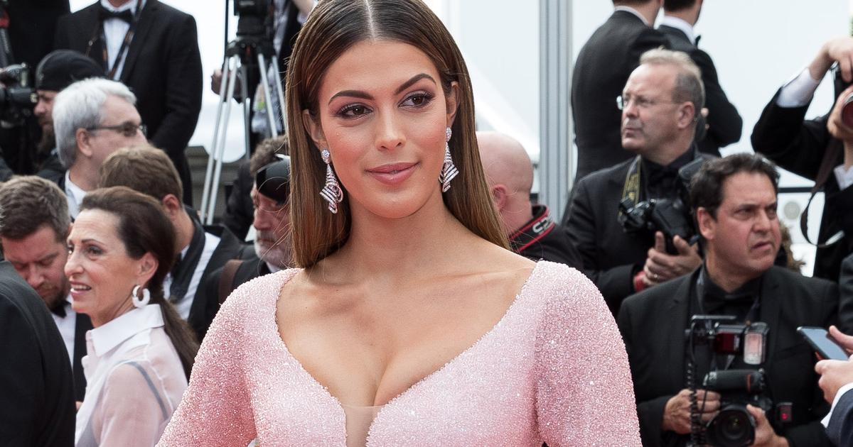 PHOTOS - Quand Iris Mittenaere fait rêver la Croisette dans une robe de princesse
