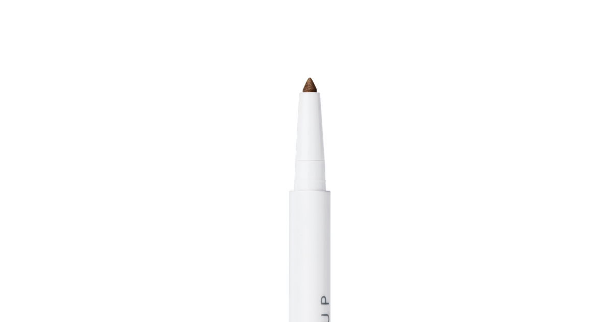 Eyeliner coloré: la tendance make up de l'hiver 2020-2021