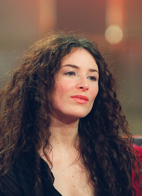 PHOTOS - Elsa : son évolution physique