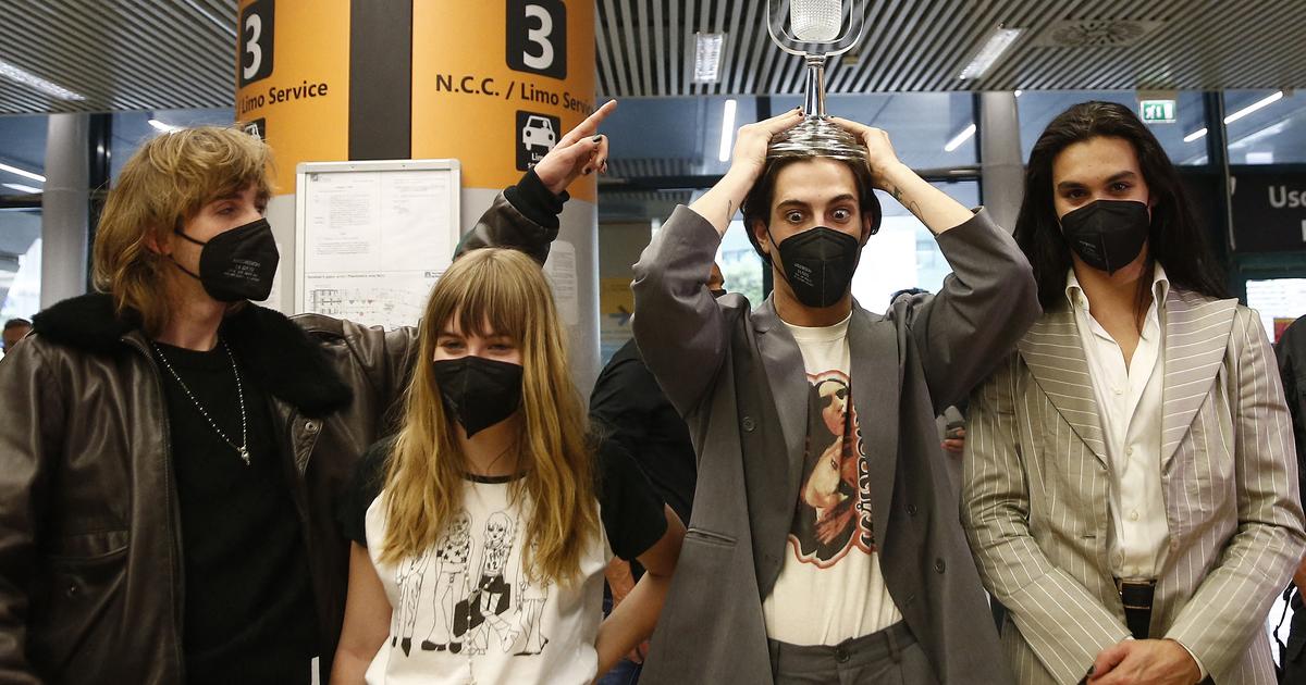 PHOTOS - Måneskin de retour en Italie après l'Eurovision, malgré le ...
