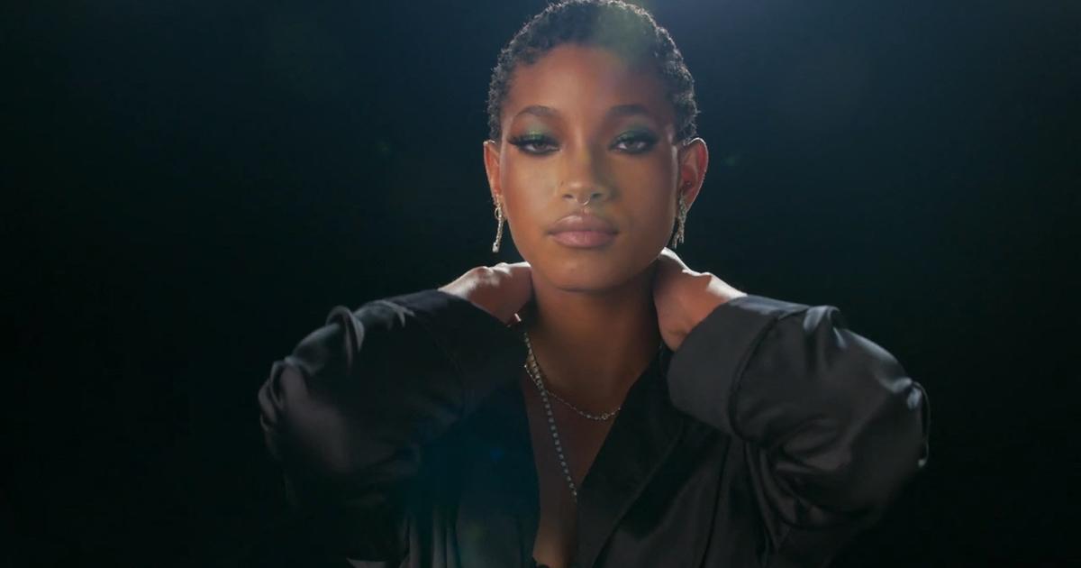 A 20 ans, Willow Smith devient l'égérie du parfum Alien Goddess de Mugler