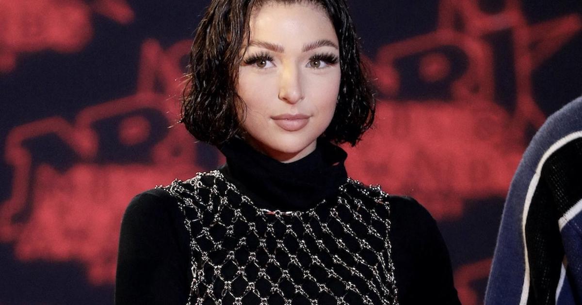 Qui est Eva, la chanteuse sacrée artiste féminine française de l'année ...