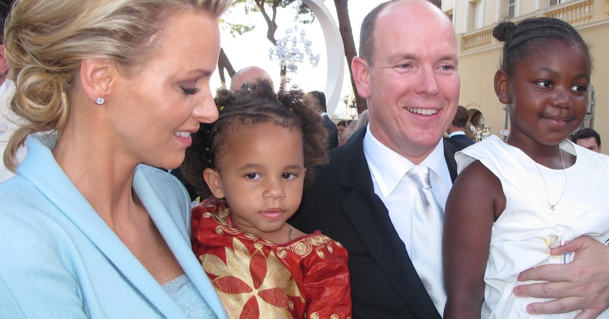 PHOTOS - Les plus belles parures de Charlene de Monaco