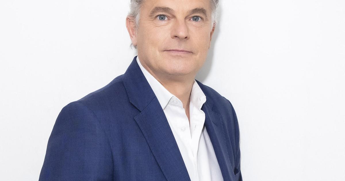 PHOTO - Fabien Roussel amoureux : tendre cliché avec sa compagne ...