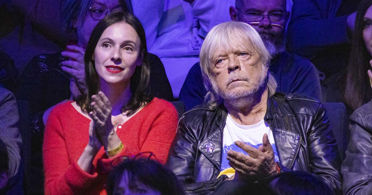 PHOTOS - Qui sont les femmes qui ont compté dans la vie de Renaud