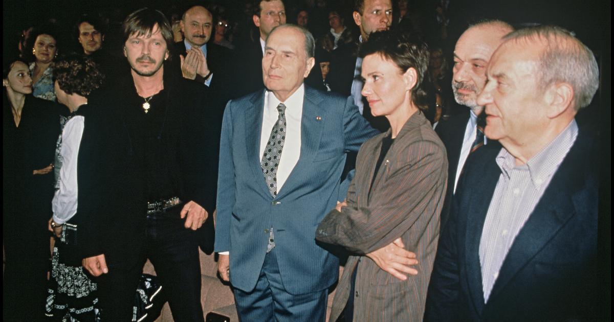 PHOTOS - Qui sont les femmes qui ont compté dans la vie de Renaud