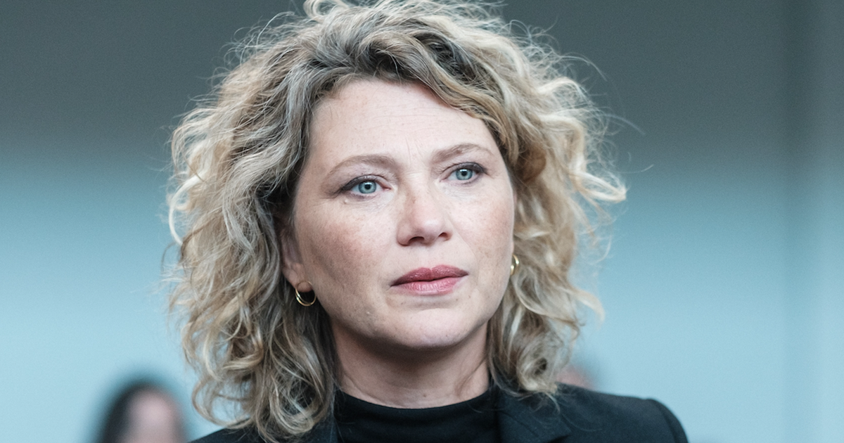 Cécile Bois (Candice Renoir) : ce traumatisme d’enfance qui a marqué sa vie