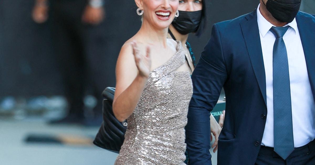 PHOTOS - Natalie Portman divine : elle dévoile ses jambes fuselées dans ...