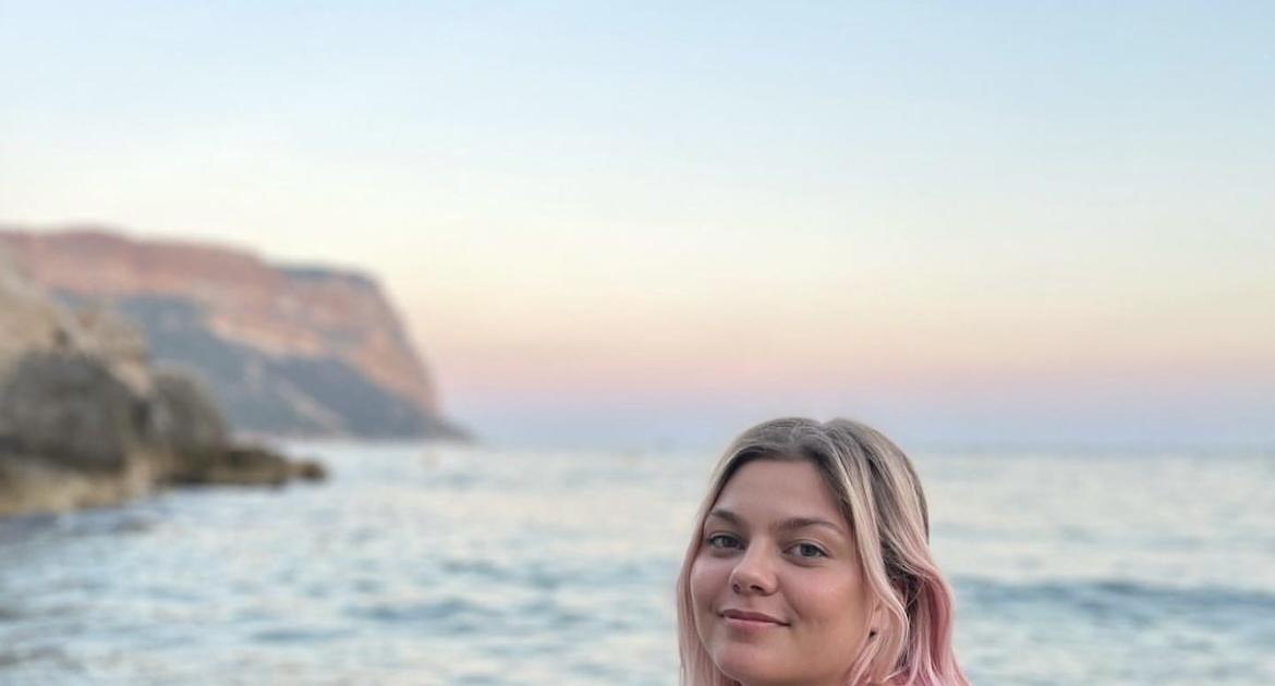 PHOTOS — Vianney “bourré”, Carla Bruni topless, Caroline Roux en déesse ...