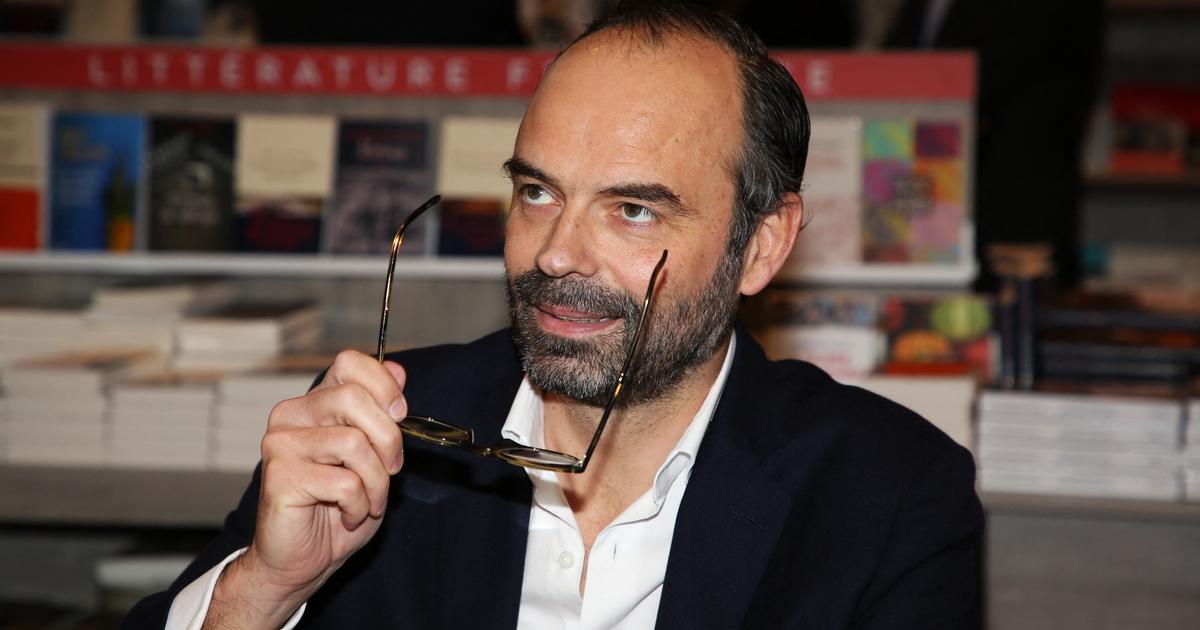 PHOTOS – Édouard Philippe : découvrez son évolution physique