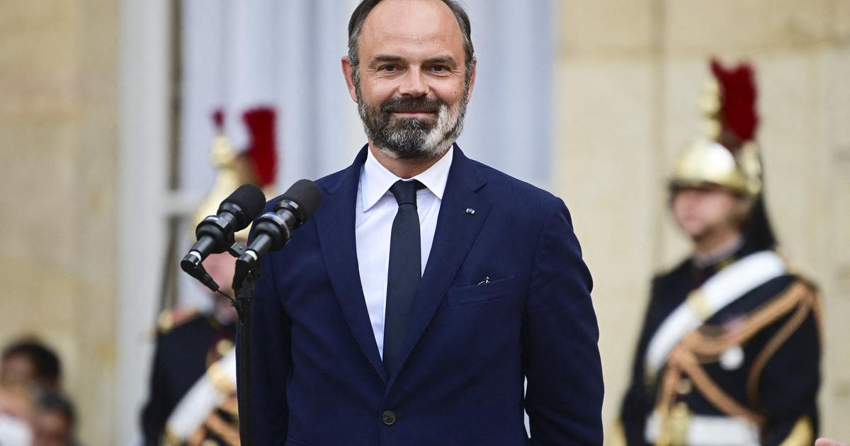 PHOTOS – Édouard Philippe : découvrez son évolution physique