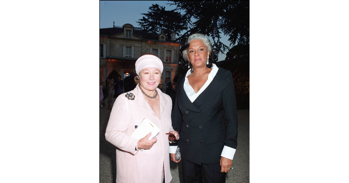 PHOTOS - Nadine de Rothschild a 91 ans : découvrez ses looks marquants