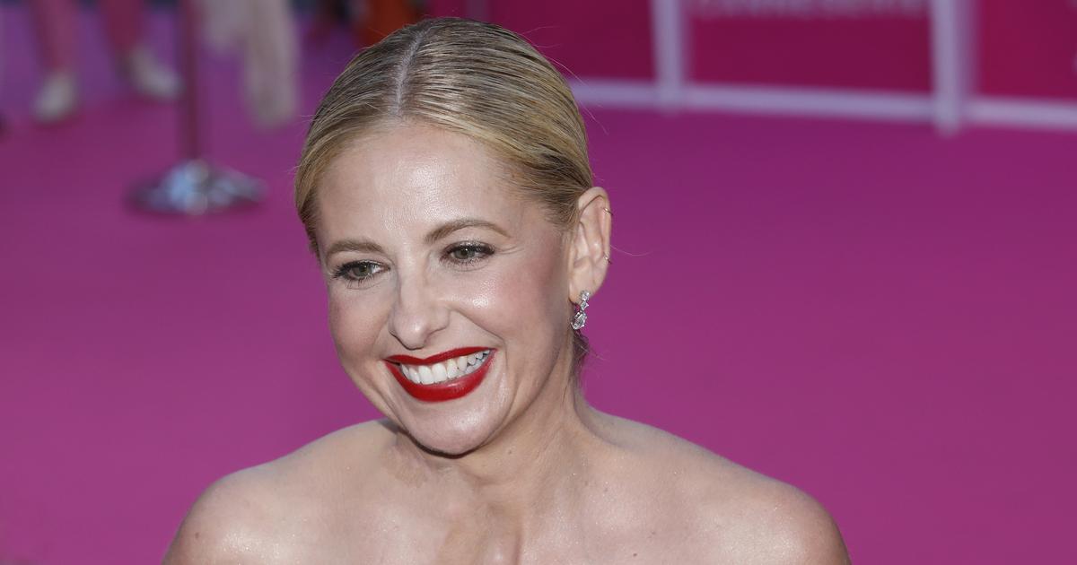 PHOTO – Sarah Michelle Gellar, éblouissante : les secrets de son teint ...