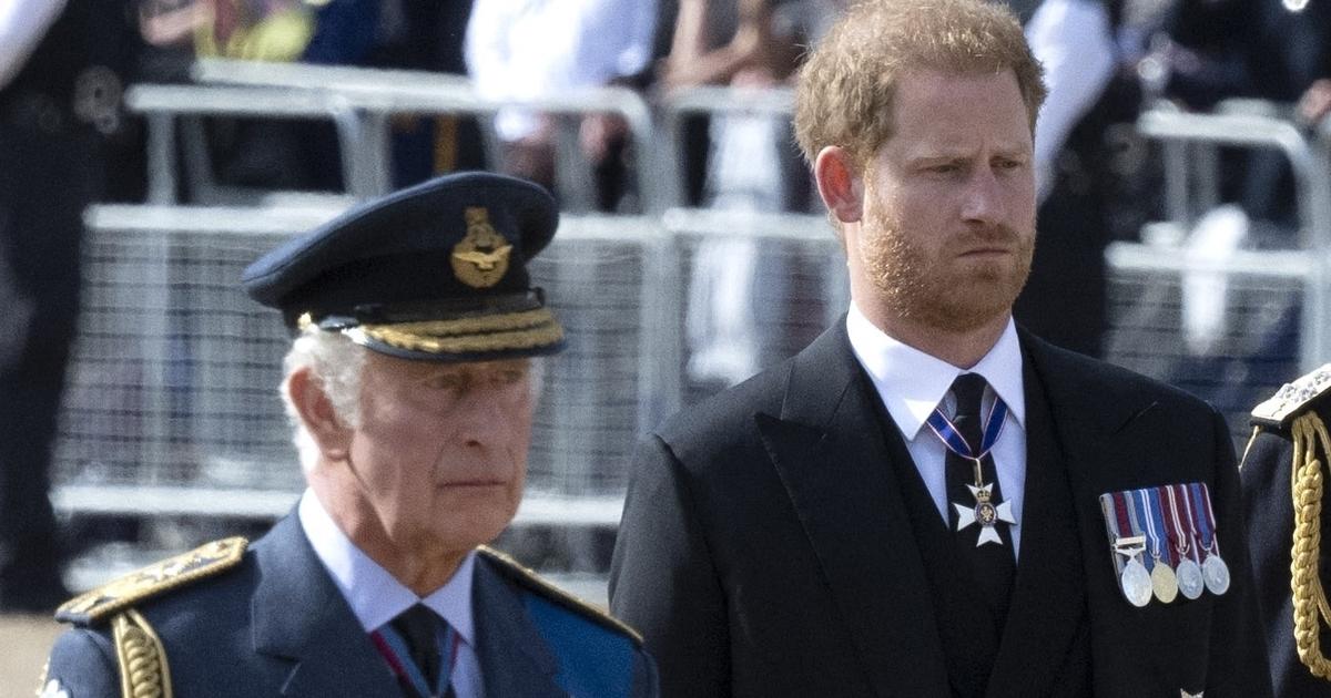 Charles III et le prince Harry : leur discussion la veille du couronnement