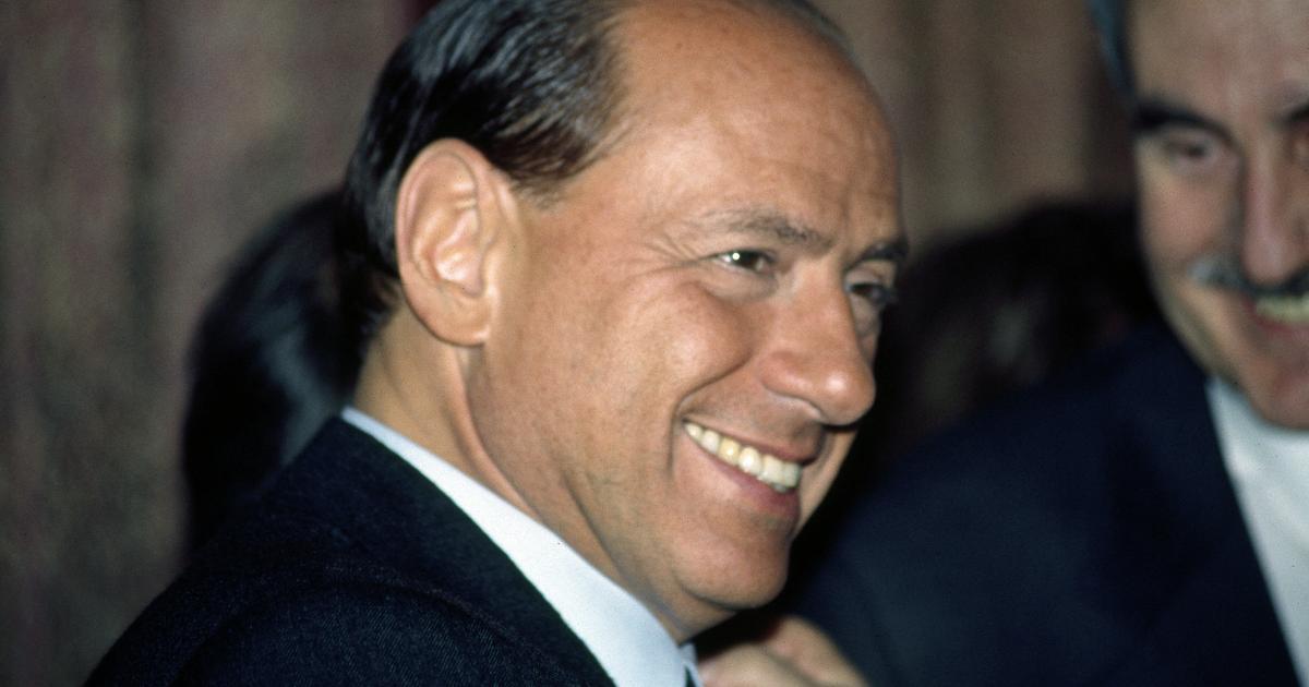 PHOTOS - Silvio Berlusconi : découvrez son évolution physique