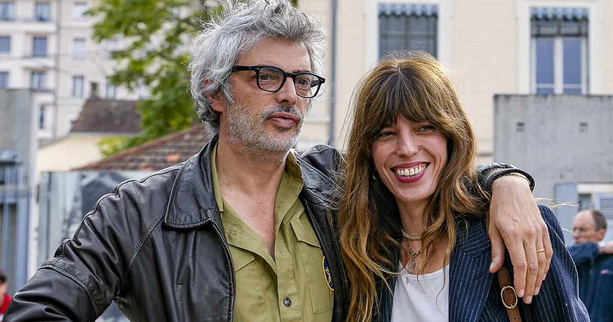PHOTO - Lou Doillon en couple : elle s’affiche enfin avec Stéphane, le ...