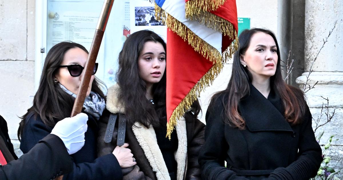 PHOTOS - Obsèques de Guy Marchand : son fils Jules et sa famille réunis ...