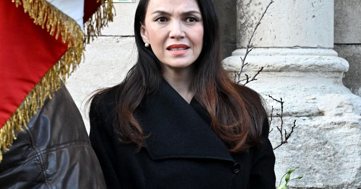 PHOTOS - Obsèques de Guy Marchand : son fils Jules et sa famille réunis ...