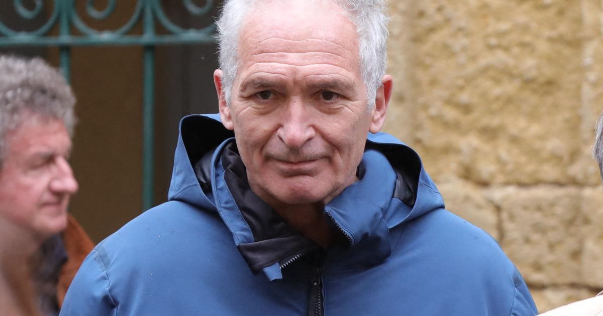 PHOTOS - Obsèques de Sylvain Augier : sa veuve Carol et ses enfants ...