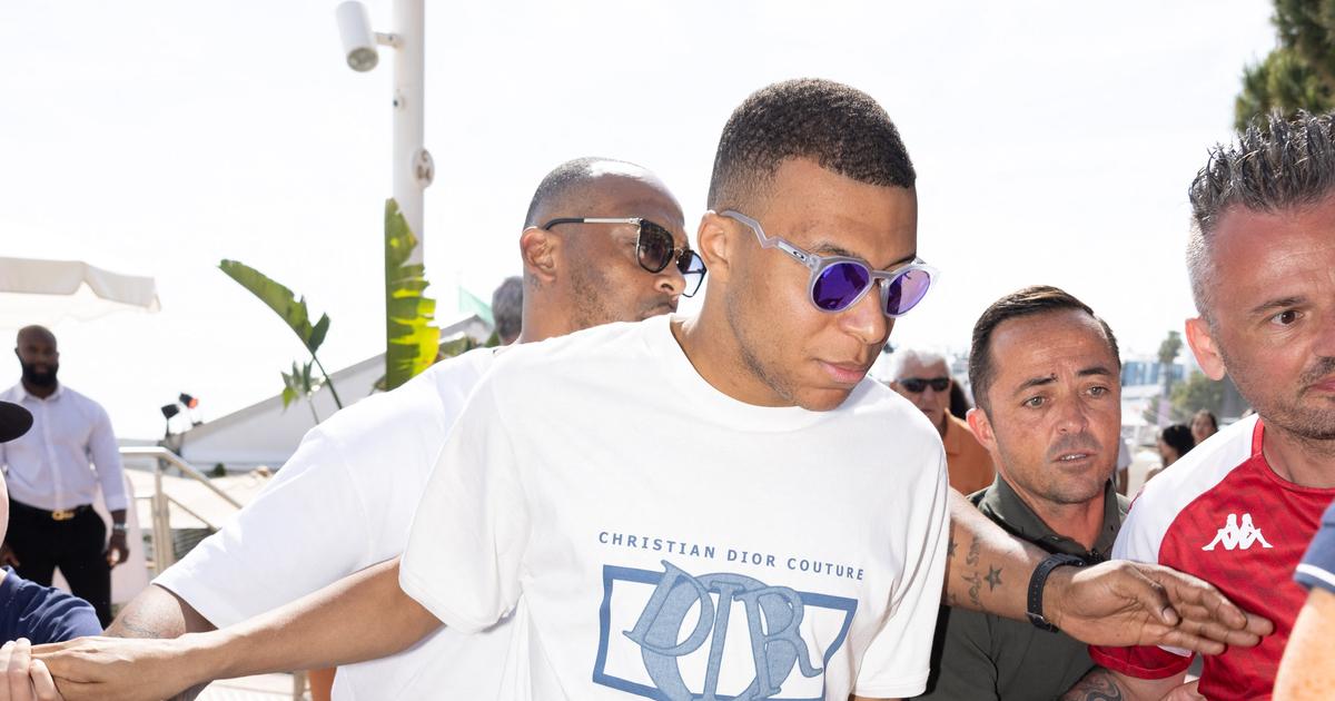 PHOTO – Cannes 2024 : jean monogrammé et T-shirt siglé, Kylian Mbappé ...