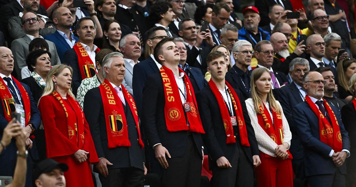 PHOTO - Philippe de Belgique et ses enfants aux anges en tribunes pour ...