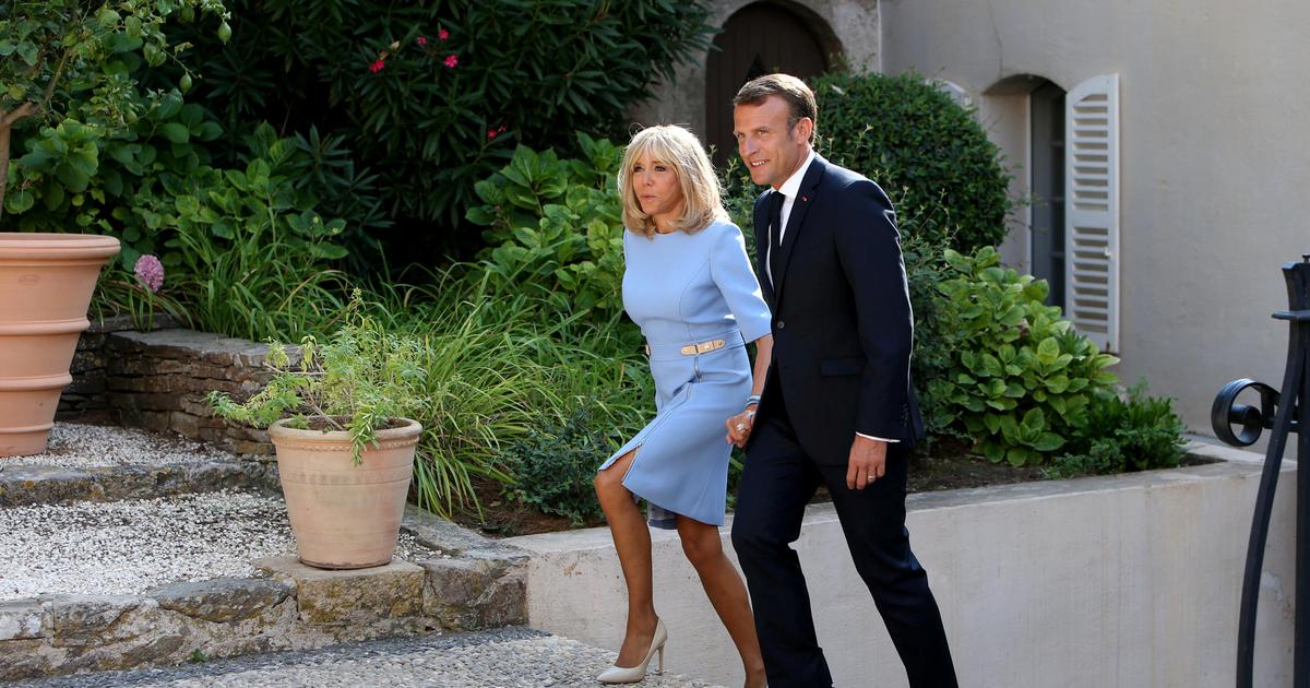 PHOTOS - Les plus beaux looks de Brigitte Macron en vacances à Brégançon