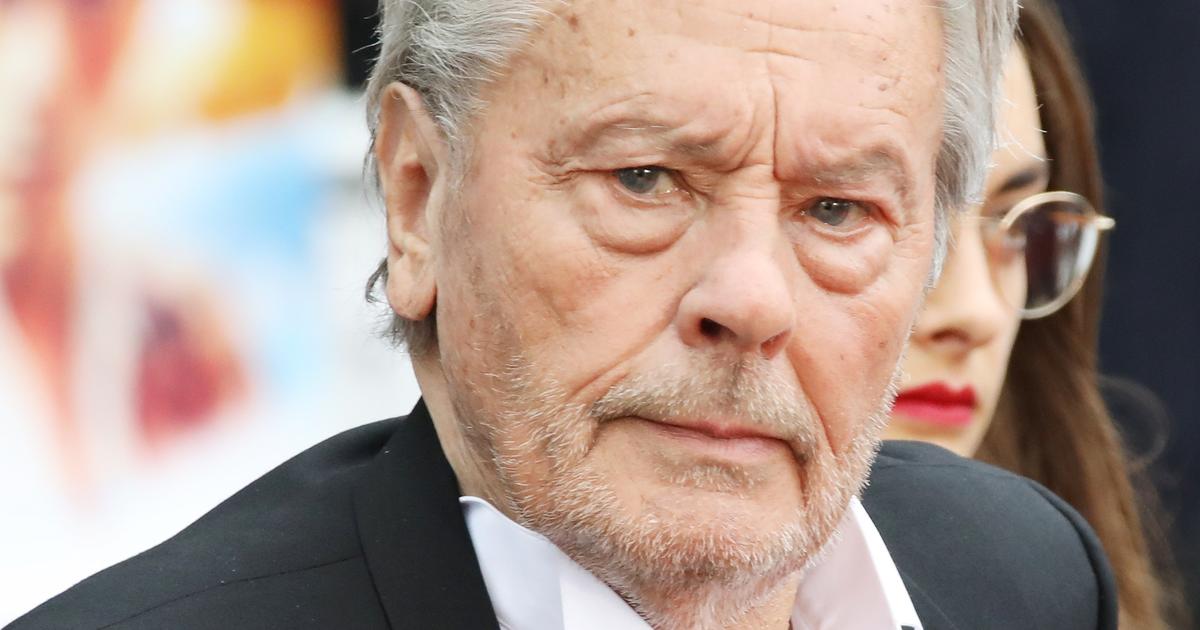 Alain Delon payé en liquide, ces sommes astronomiques qu’il ...