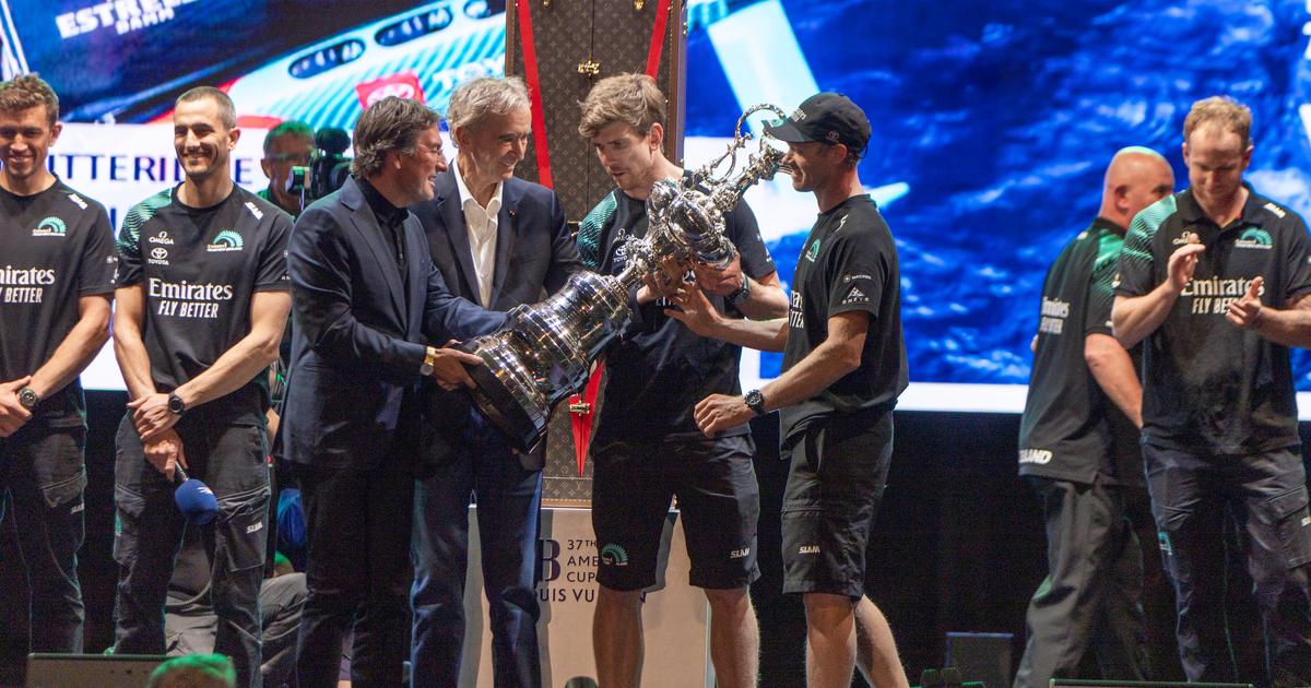 L’équipe Emirates Team New Zealand, grand vainqueur de la Louis Vuitton ...