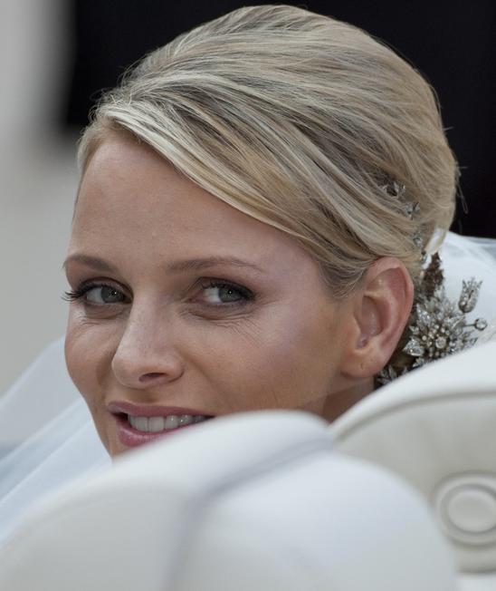 PHOTOS - Les plus belles parures de Charlene de Monaco