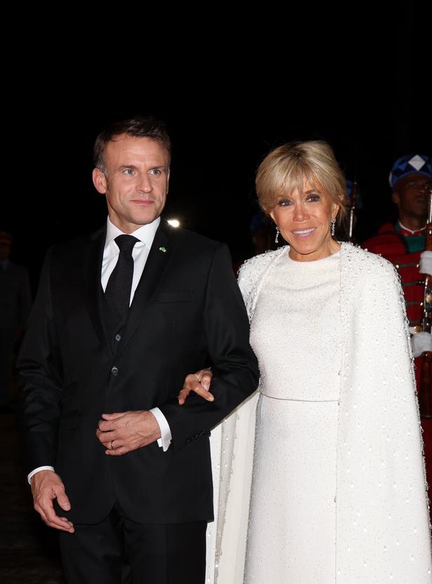 PHOTOS - Les plus beaux looks de Brigitte Macron en visite d'État au ...
