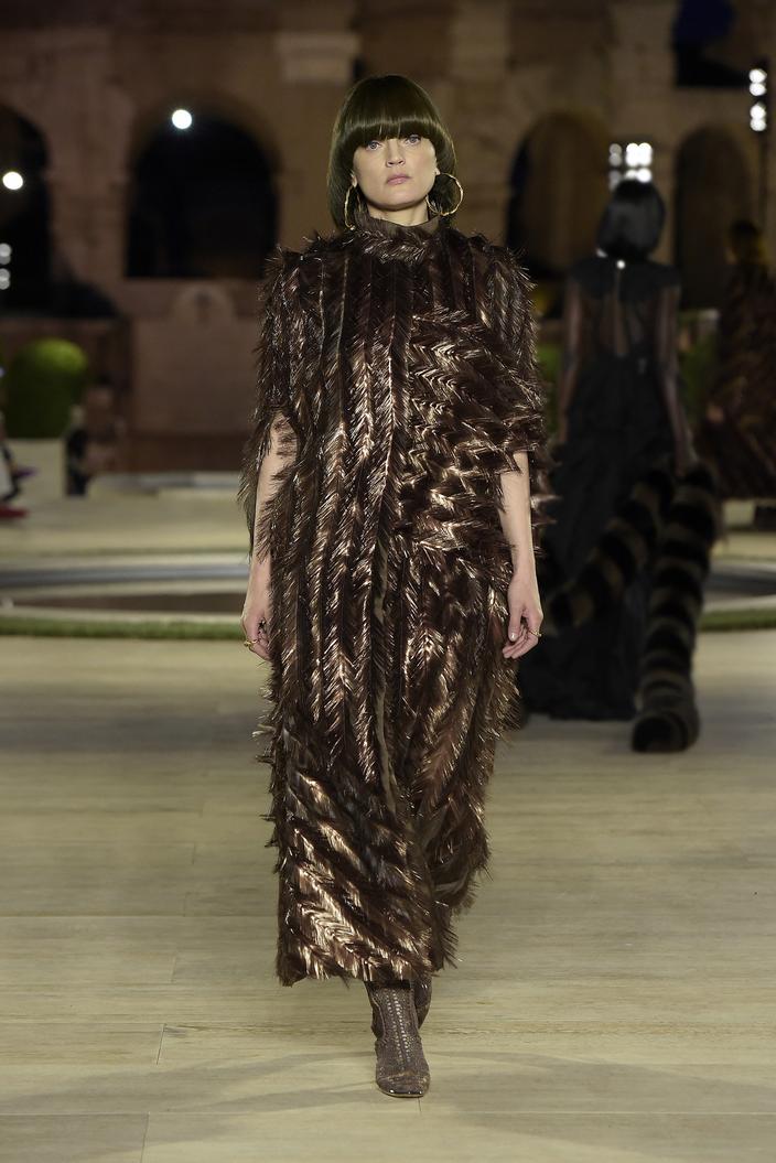PHOTOS - Automne-Hiver 2019/2020 : quelles sont les 5 tendances à ...