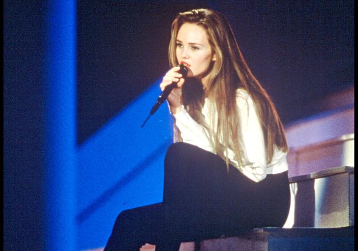 PHOTOS - Qui sont les femmes qui ont compté dans la vie de Renaud