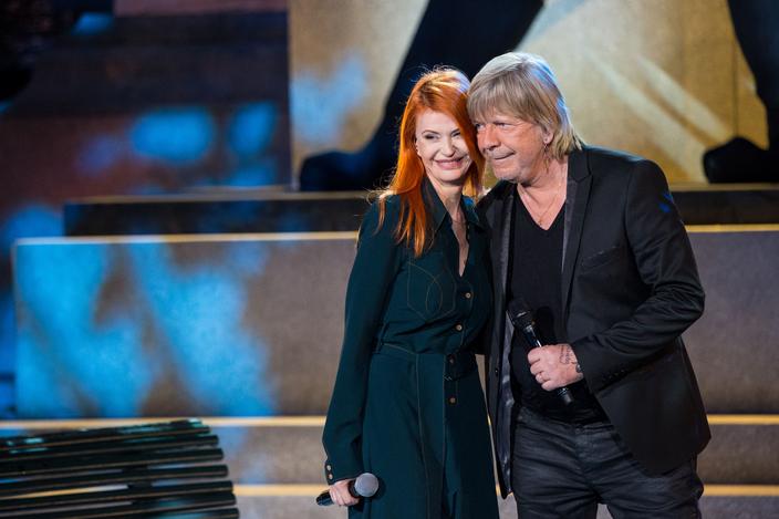 PHOTOS - Qui sont les femmes qui ont compté dans la vie de Renaud