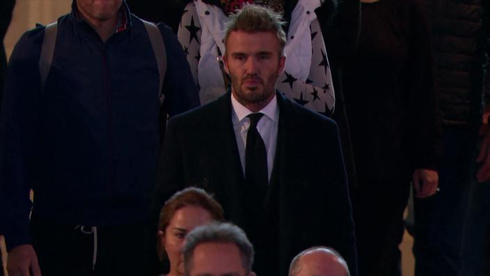 PHOTOS - Hommage à Elizabeth II : David Beckham bouleversé devant le ...