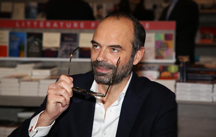 PHOTOS – Édouard Philippe : découvrez son évolution physique