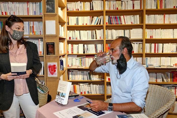 PHOTOS – Édouard Philippe : découvrez son évolution physique