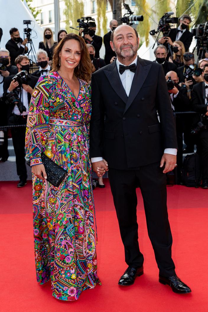 PHOTOS - Julia Vignali : découvrez ses plus beaux looks faciles à ...