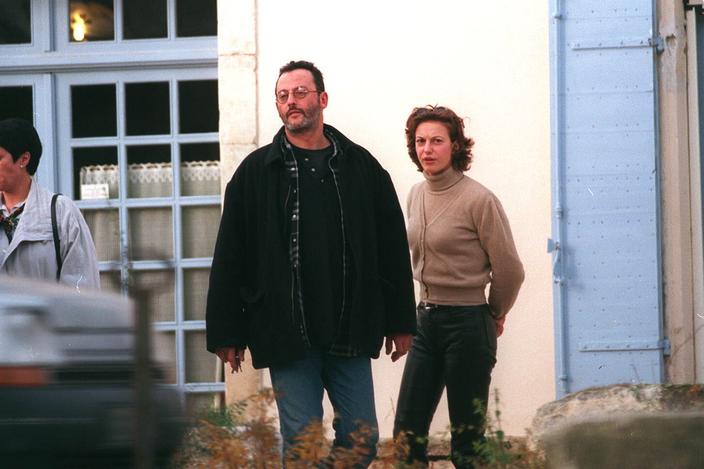 PHOTOS - Jean Reno : découvrez les femmes qui ont marqué sa vie