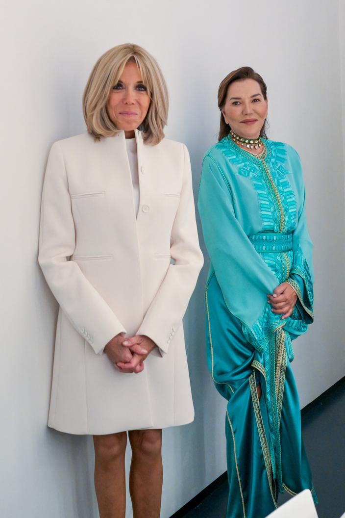 PHOTOS - Les plus beaux looks de Brigitte Macron en visite d'État au ...