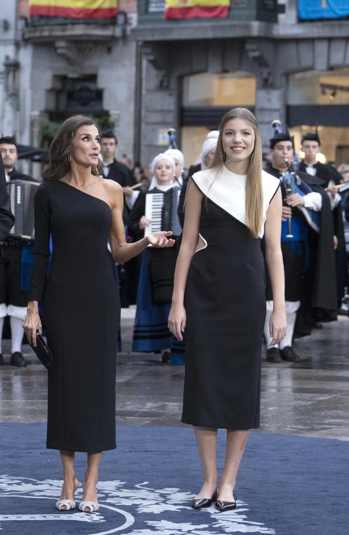 PHOTO - Sofia d’Espagne à couper le souffle : en 2 jours, elle porte 2 pièces somptueuses de ...